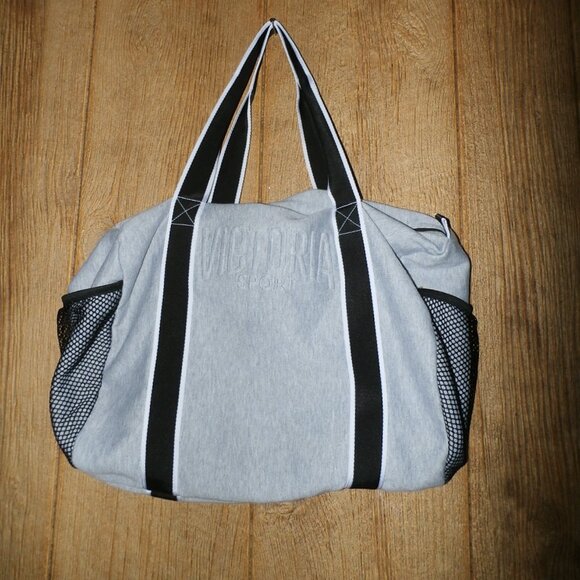 Victoria's Secret | Bags | New Victorias Secret Weekender Summer ...